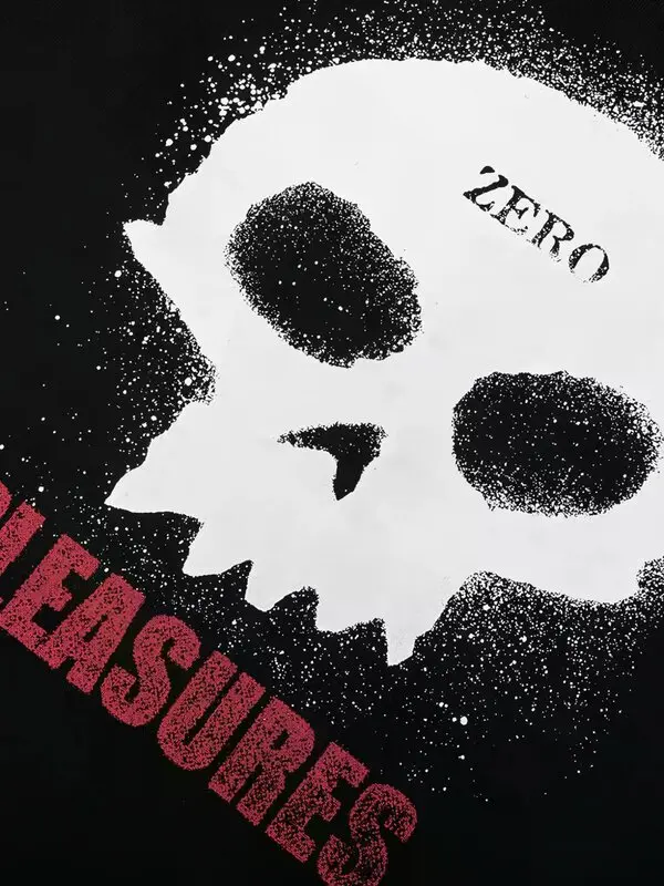 PLEASURES Single Skull Graphic T-shirt