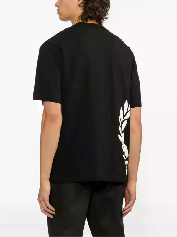 Fred Perry Logo-embroidered T-shirt - Black