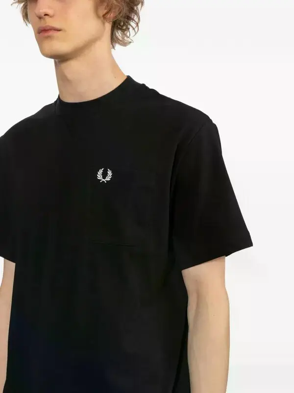 Fred Perry Logo-embroidered T-shirt - Black