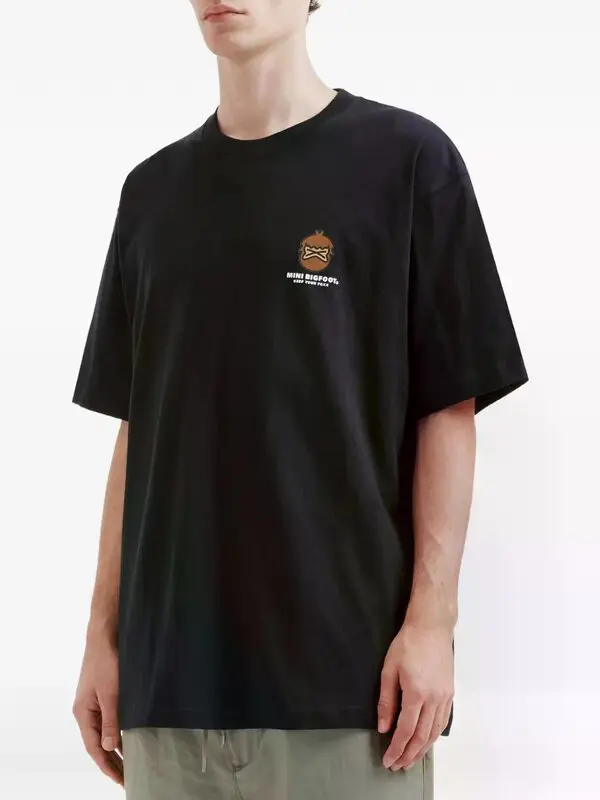 FINGERCROXX Graphic T-shirt - Black