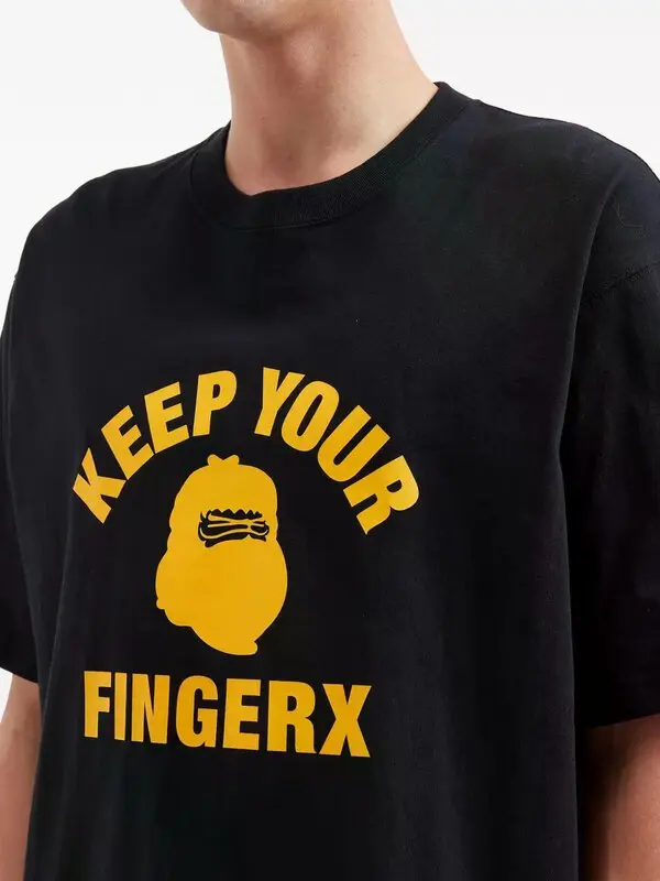 FINGERCROXX Graphic Crew-neck T-shirt