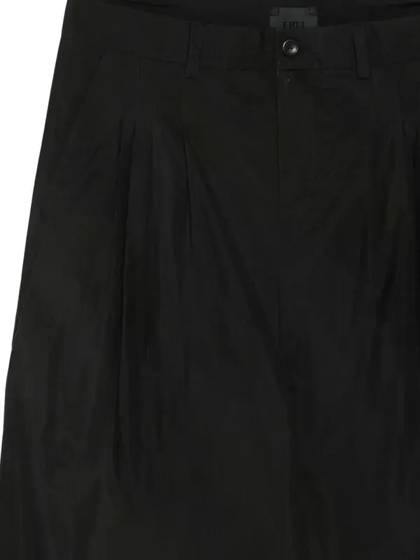 FREI-MUT Pleated Trousers - Black