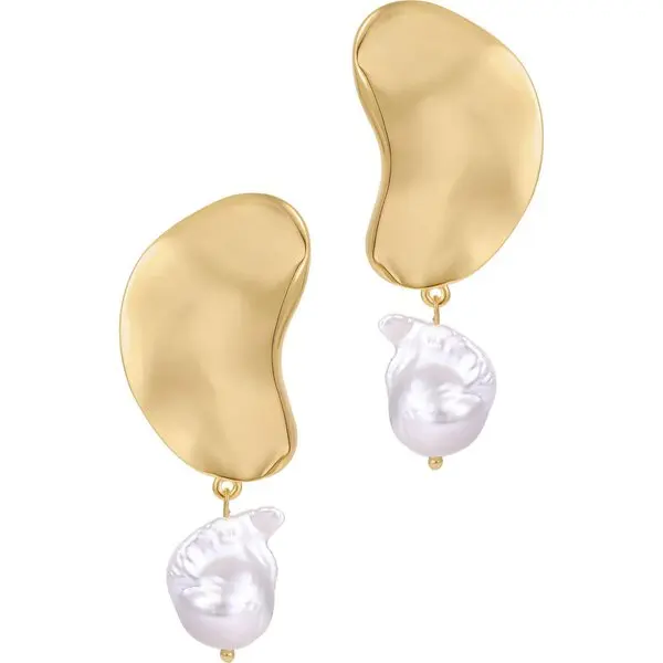 ST. MORAN Freshwater Pearl Drop Earrings - White