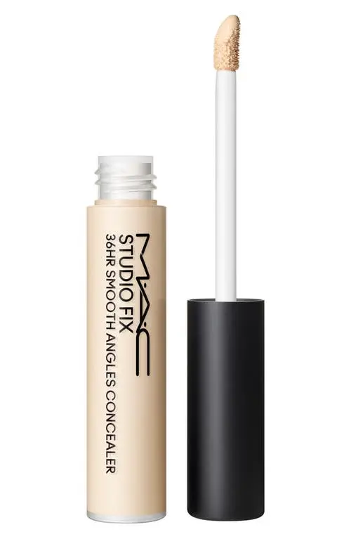 MAC COSMETICS Studio Fix 36hr Smooth Angles Hydrating Concealer - Nc5