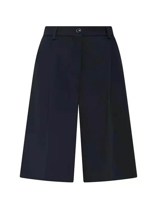 CRUNA Pleated Shorts