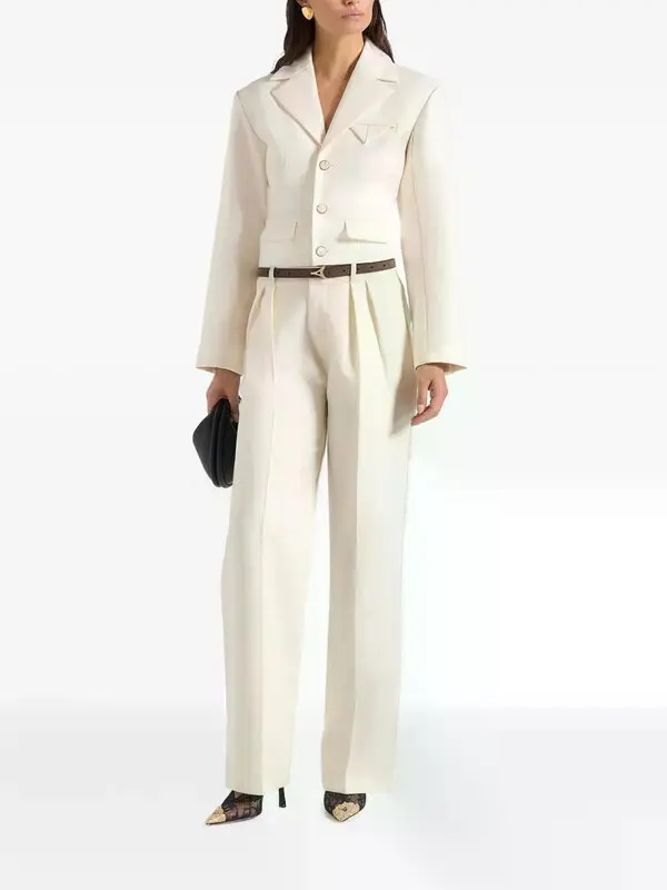 Manière De Voir Off White Tailored Cropped Jacket - Neutrals