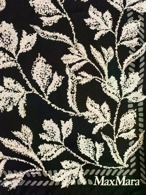 Max Mara Leaf-print Scarf - Black