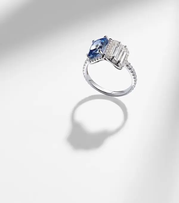 SUZANNE KALAN 18kt White Gold Sapphire And Diamond Ring - Silver