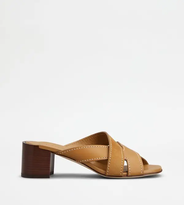 TOD'S Sandals In Leather