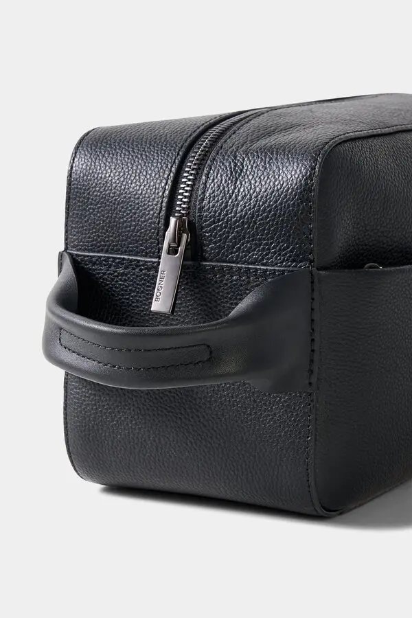 Bogner Kiroro Jona Toiletry Bag