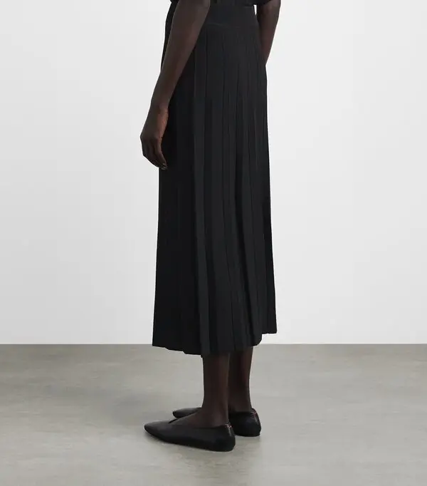 Falke Plissé Midi Skirt
