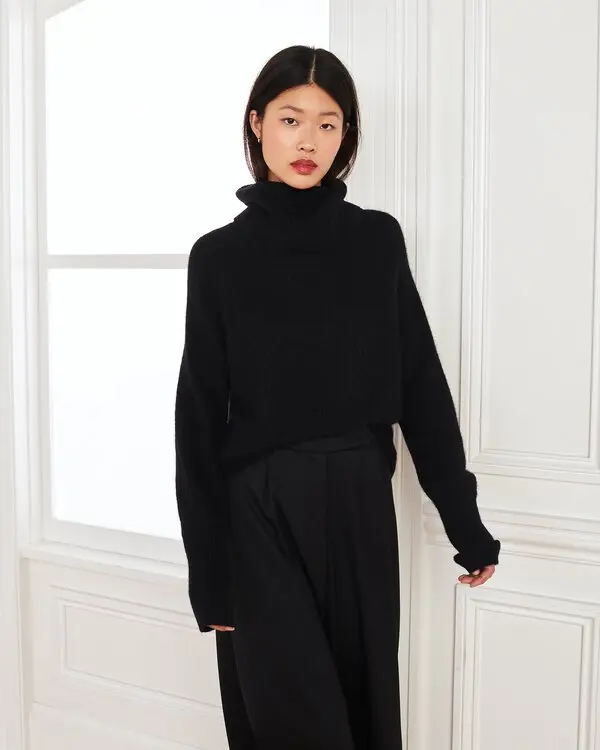 Quince Alpaca Turtleneck Sweater - Black