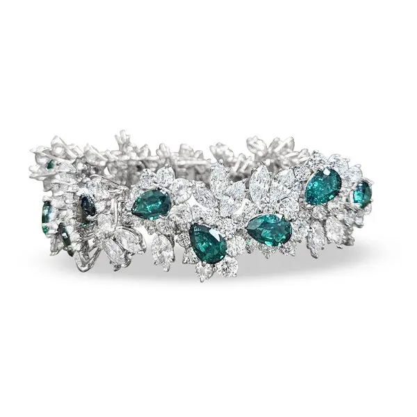 FANTASIA BY DESERIO Vine Bracelet With Emerald Pears - White Gold Plated