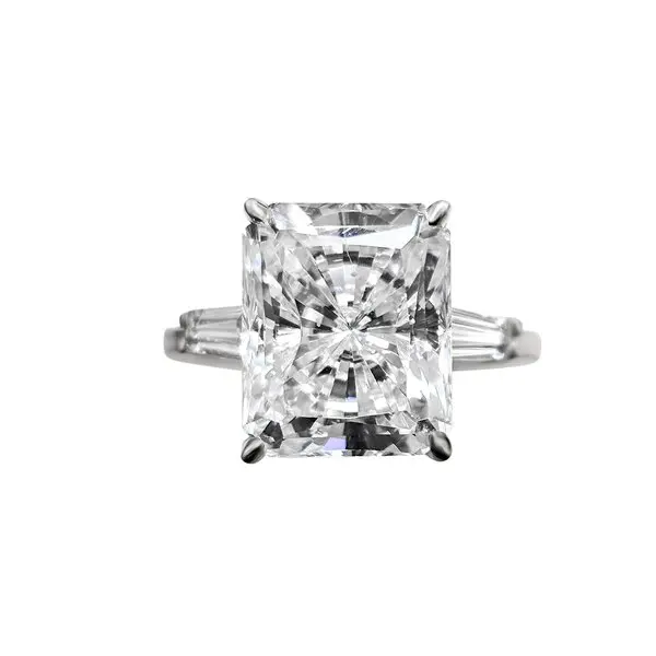 FANTASIA BY DESERIO Emerald Cut Ring - Yellow Gold