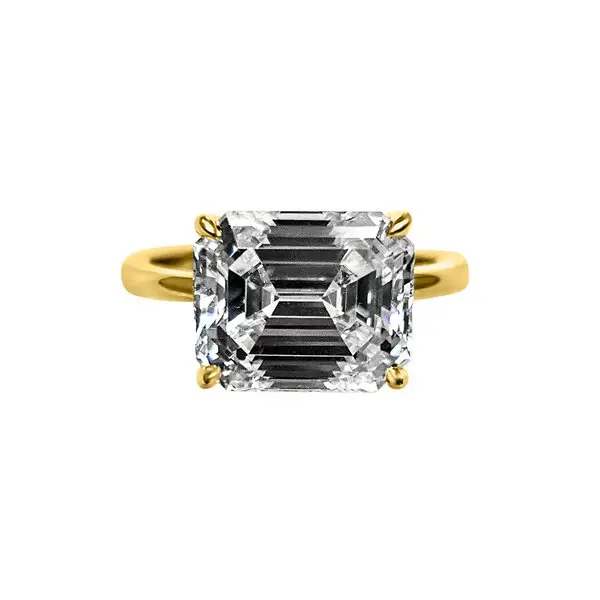 FANTASIA BY DESERIO East West Emerald Cut Ring - White Gold