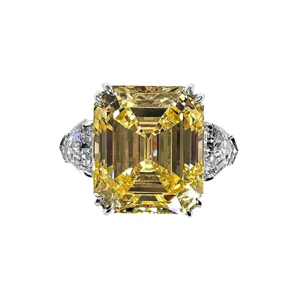 FANTASIA BY DESERIO Ring With Simulated Diamond Stones - Yellow Gold