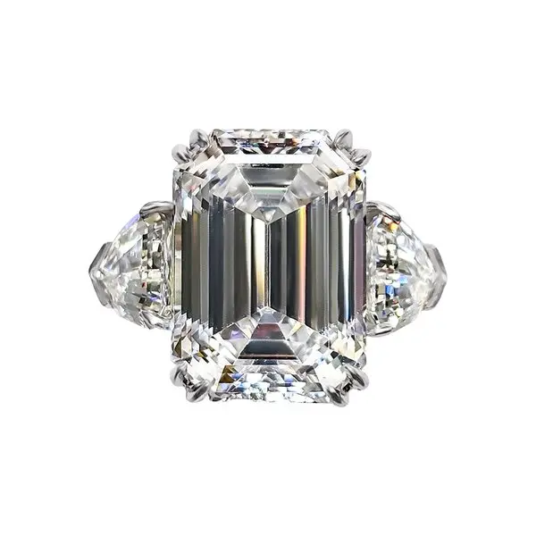 FANTASIA BY DESERIO Ring With Emerald-cut And Shield-cut Stone - White Gold
