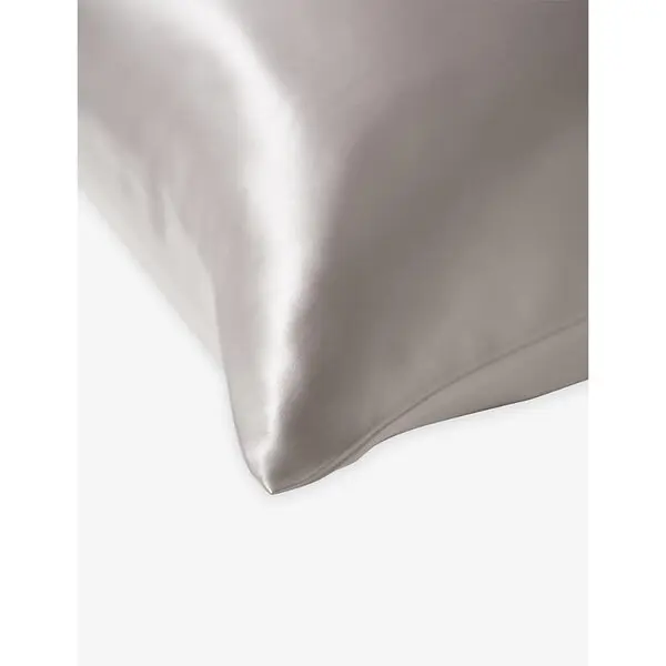 THE WHITE COMPANY Hair And Skin Silk Pillowcase - Chalk