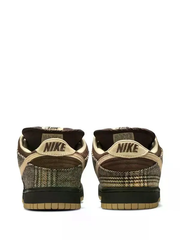 Nike Swoosh Lace-up Sneakers - Brown