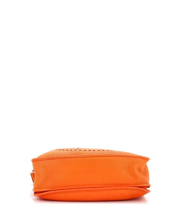 Hermès Gm Evelyne Bag Gen Iii Clemence - Orange
