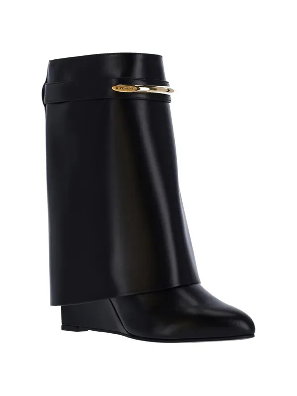 Givenchy Shark Pinch" Ankle Boots - Black