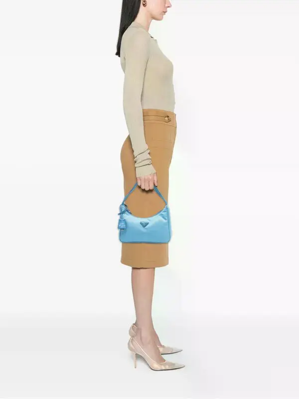 prada アクセサリーポーチ mv633 水色 Prada Light Blue Re-Nylon Necessaire Pouch | myGemma | Item #141722