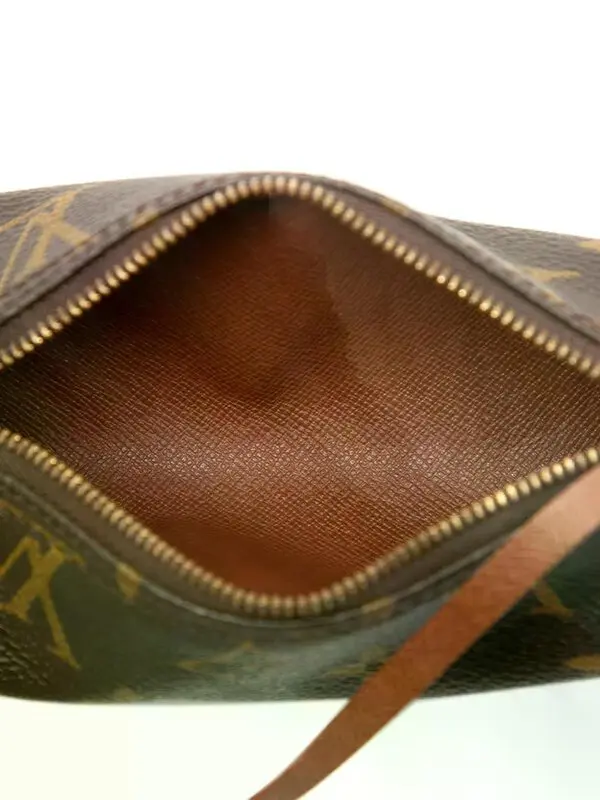 LOUIS VUITTON 1990-2025 Monogram Papillon Pochette