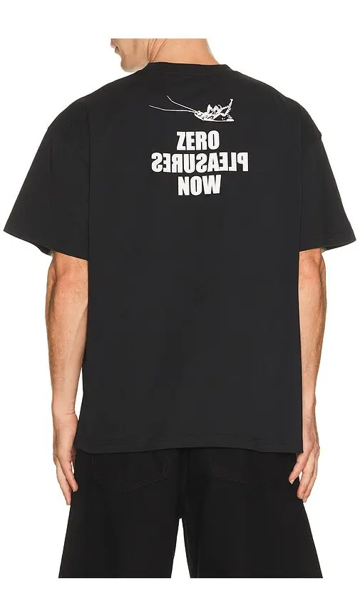 PLEASURES X Zero Skateboards Roaches T-shirt