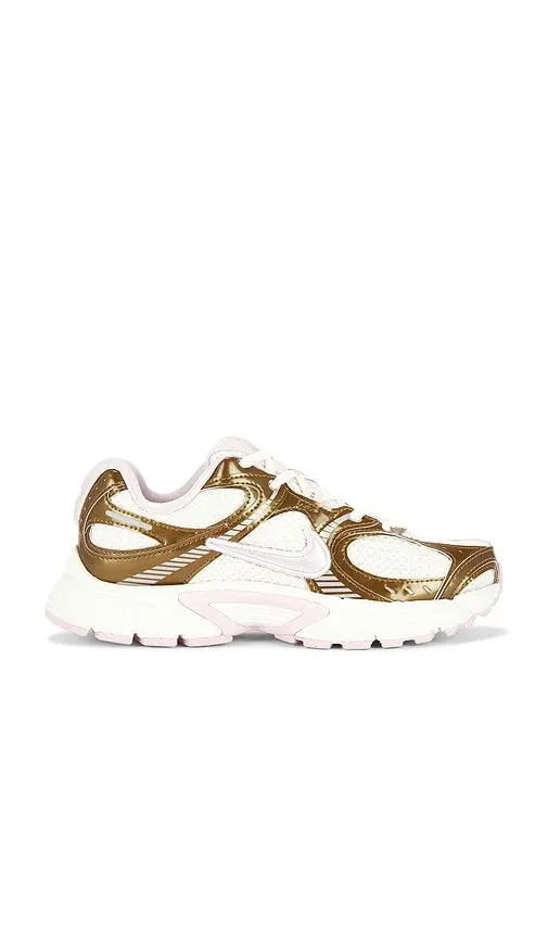 Nike V5 Runner Na12 Sneaker - Filbert  Light Thistle  & Pale Ivory