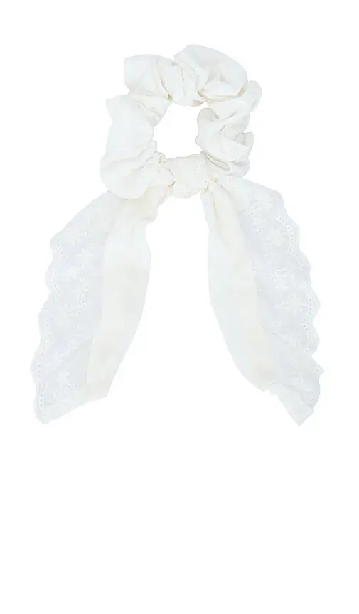 LOVERS AND FRIENDS Celia Scrunchie