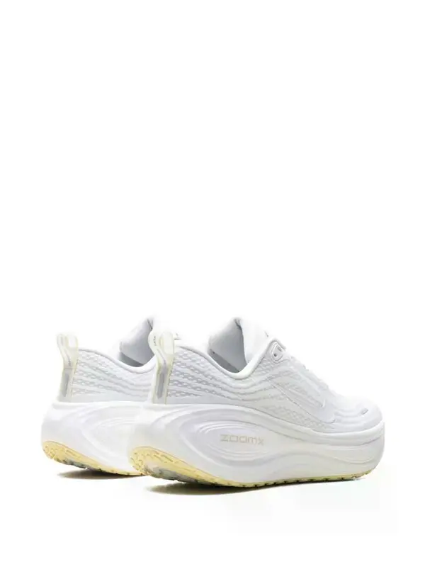 Nike Vomero Plus Sneakers - White