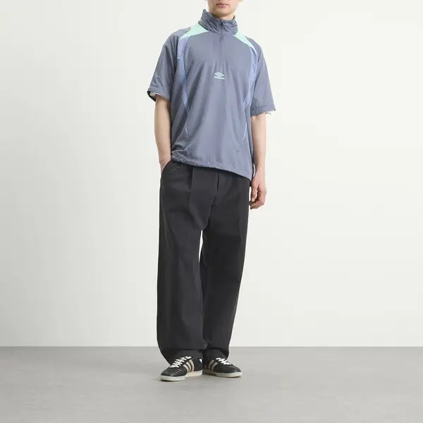 UMBRO Zip-off Sleeve Windbreaker