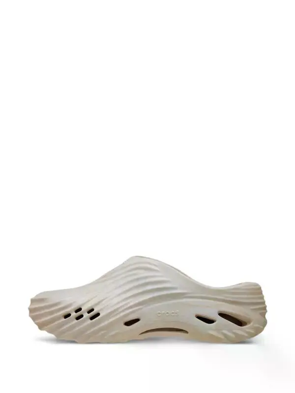 CROCS Echo Wave Mules