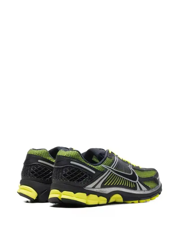 Nike Vomero 5 Lace-up Sneakers - Black