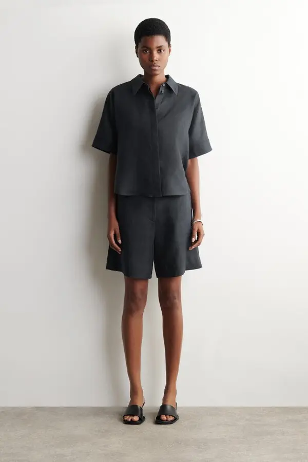 Cos Oversized Short-sleeved Linen Shirt - Black