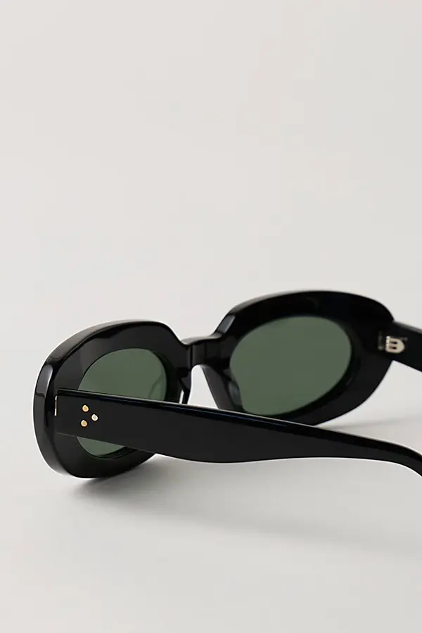 Free People Hazel Round Polarized Sunglasses - Black