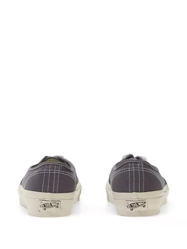 VANS Authentic Sneakers