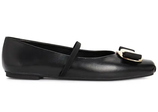 FERRAGAMO Vara Ballet Flat - Black