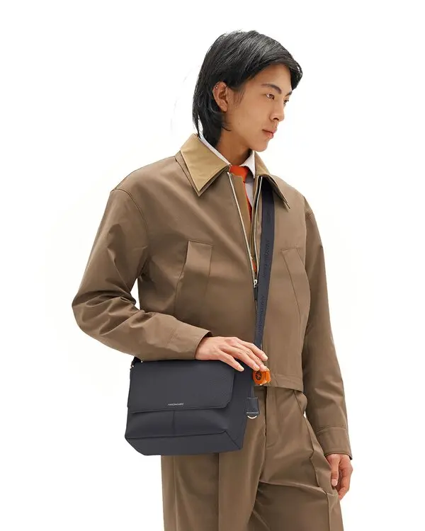 MAISON DE SABRE Medium Leather Messenger Bag