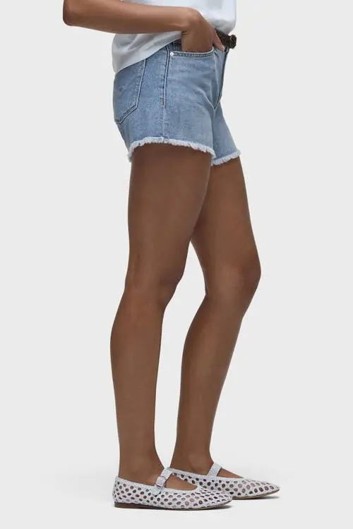 Hudson Jeans Gemma Short In Light Wash - Delight