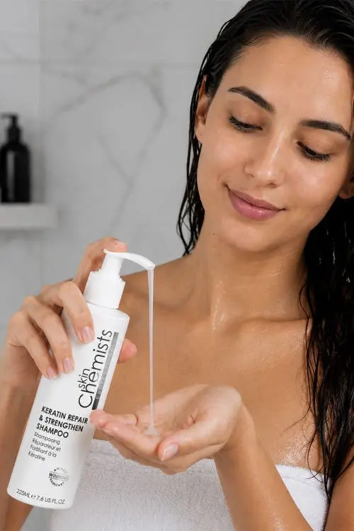 SKIN CHEMISTS Keratin Repair & Strengthen Shampoo 250ml 50ml For Damaged Hair