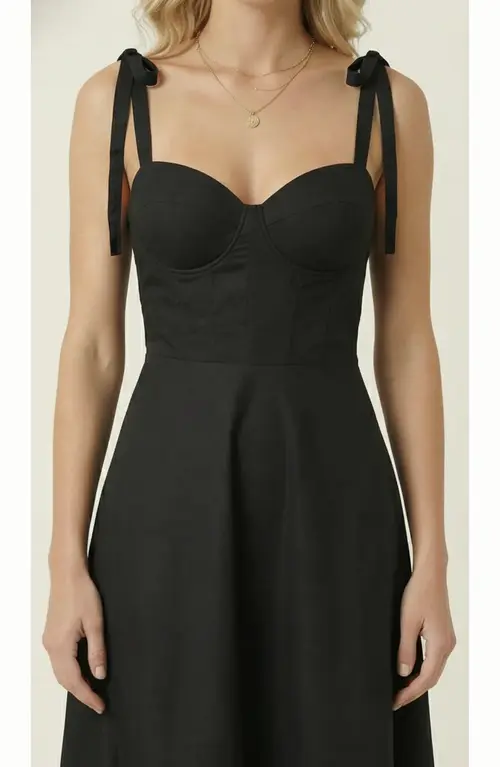 MODENAIRE Sweetheart Neck Tie Straps Maxi Dress