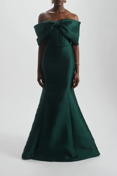 Amsale Off-the-shoulder Bow Gown - Hunter