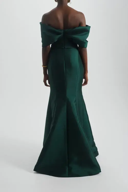 Amsale Off-the-shoulder Bow Gown - Hunter