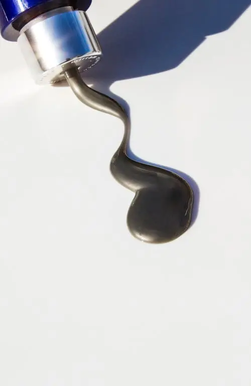 Miriam Quevedo Extreme Caviar Purifying Charcoal Shampoo