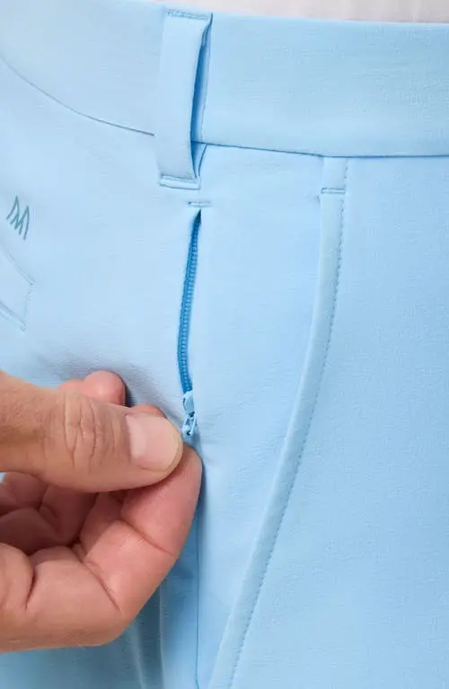 Mizzen+main Helmsman Flat Front Performance Golf Shorts - Cloud Blue