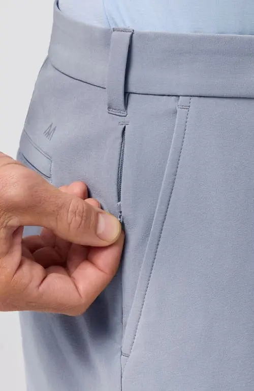 Mizzen+main Helmsman Flat Front Performance Golf Shorts