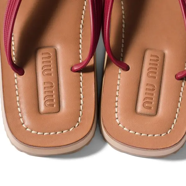 Miu Miu Logo Thong Sandals - Amaranth Red