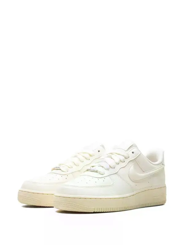 Nike Air Force 1 '07 Sneakers