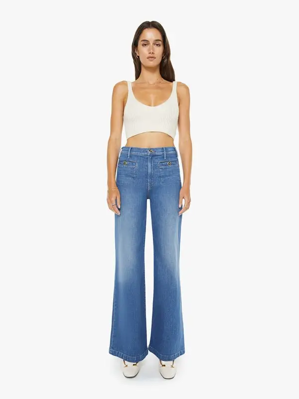 MOTHER The Stashed Hustler Roller Sneak Jeans - Blue